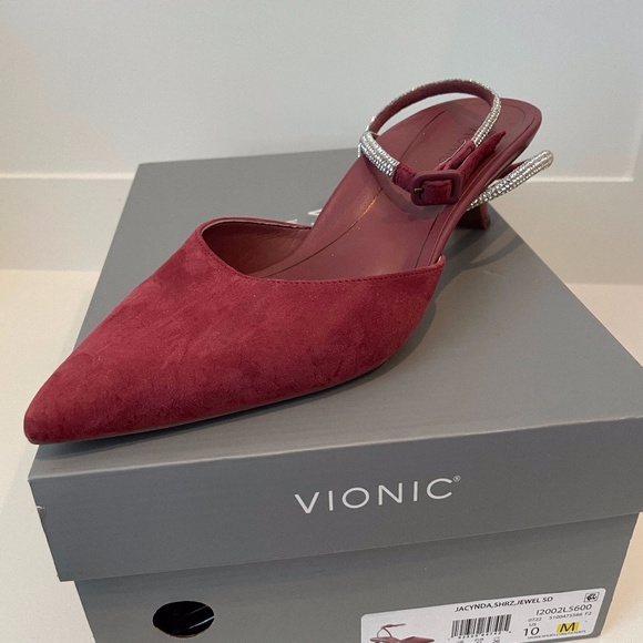 Vionic | Shoes | Vionic Womens Jacynda Strappy Kitten Heels In Shiraz ...